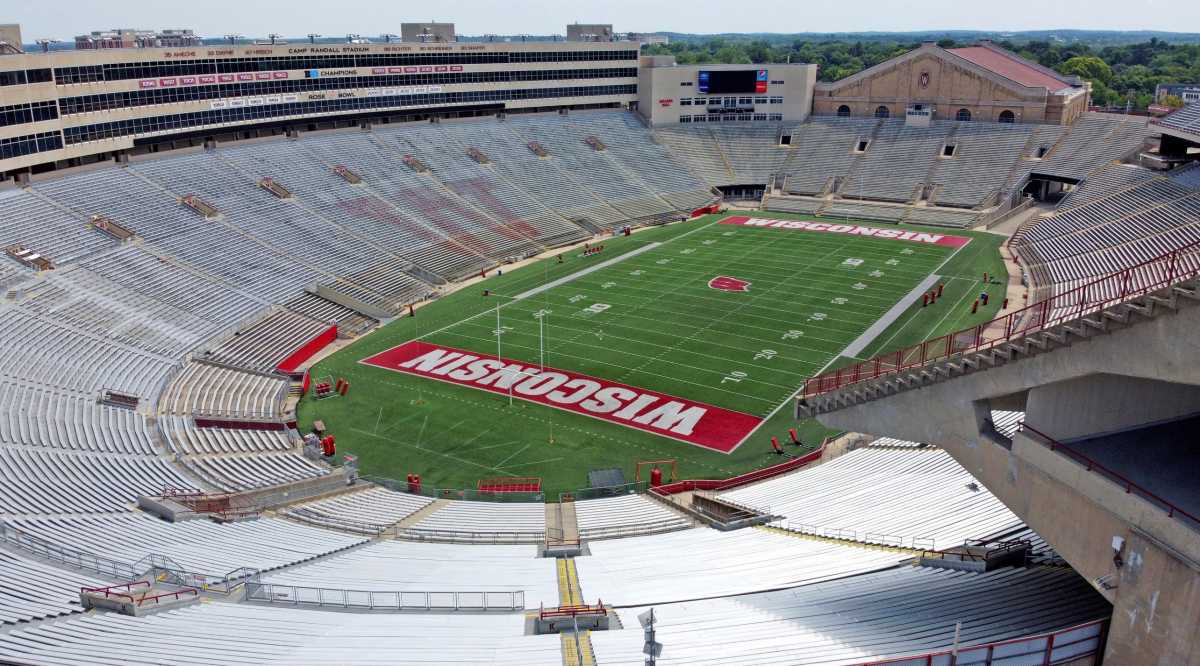 Behind Enemy Lines - Big Ten Football, Wisconsin Badgers Recruiting ...