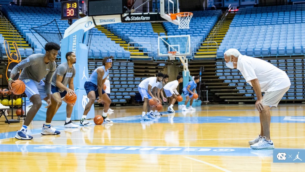 UNC Basketball: Sean May on Carolina Basketball, "This Squad is Special" - Sports Illustrated ...