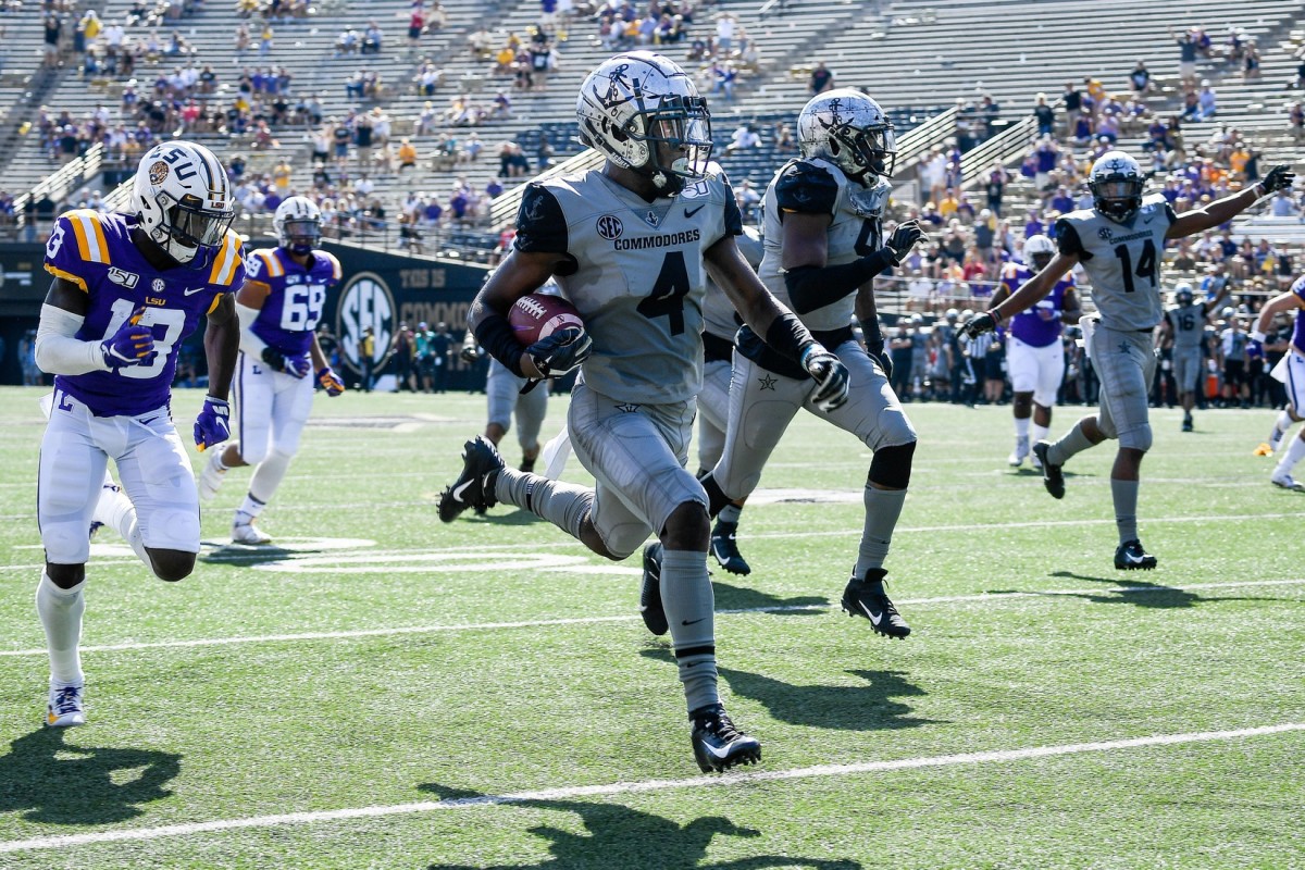 Fan Apathy Has Official Overtaken Vanderbilt Athletics - Sports ...