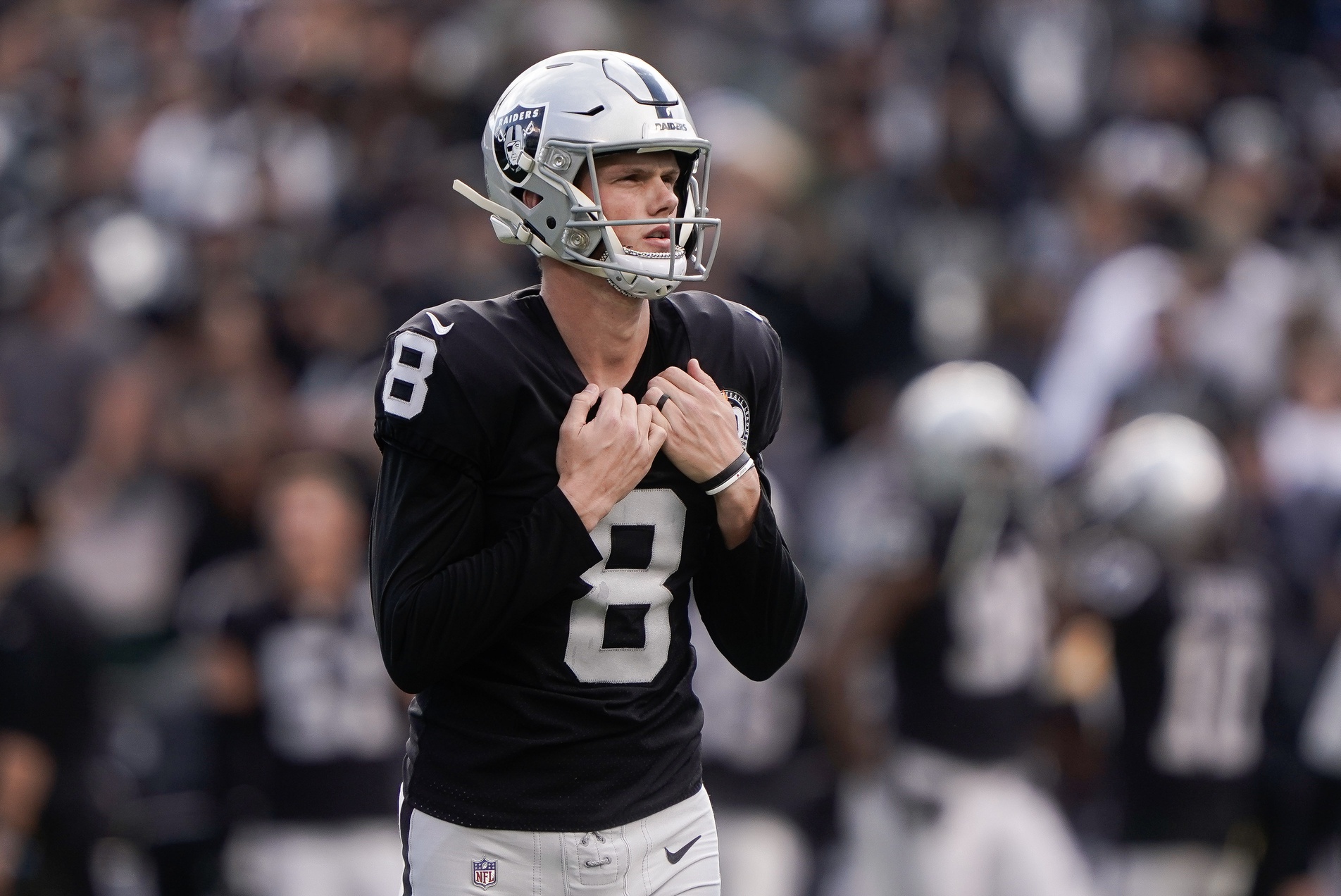 Daniel Carlson Named AFC Special Teams Player of the Week - Sports ...