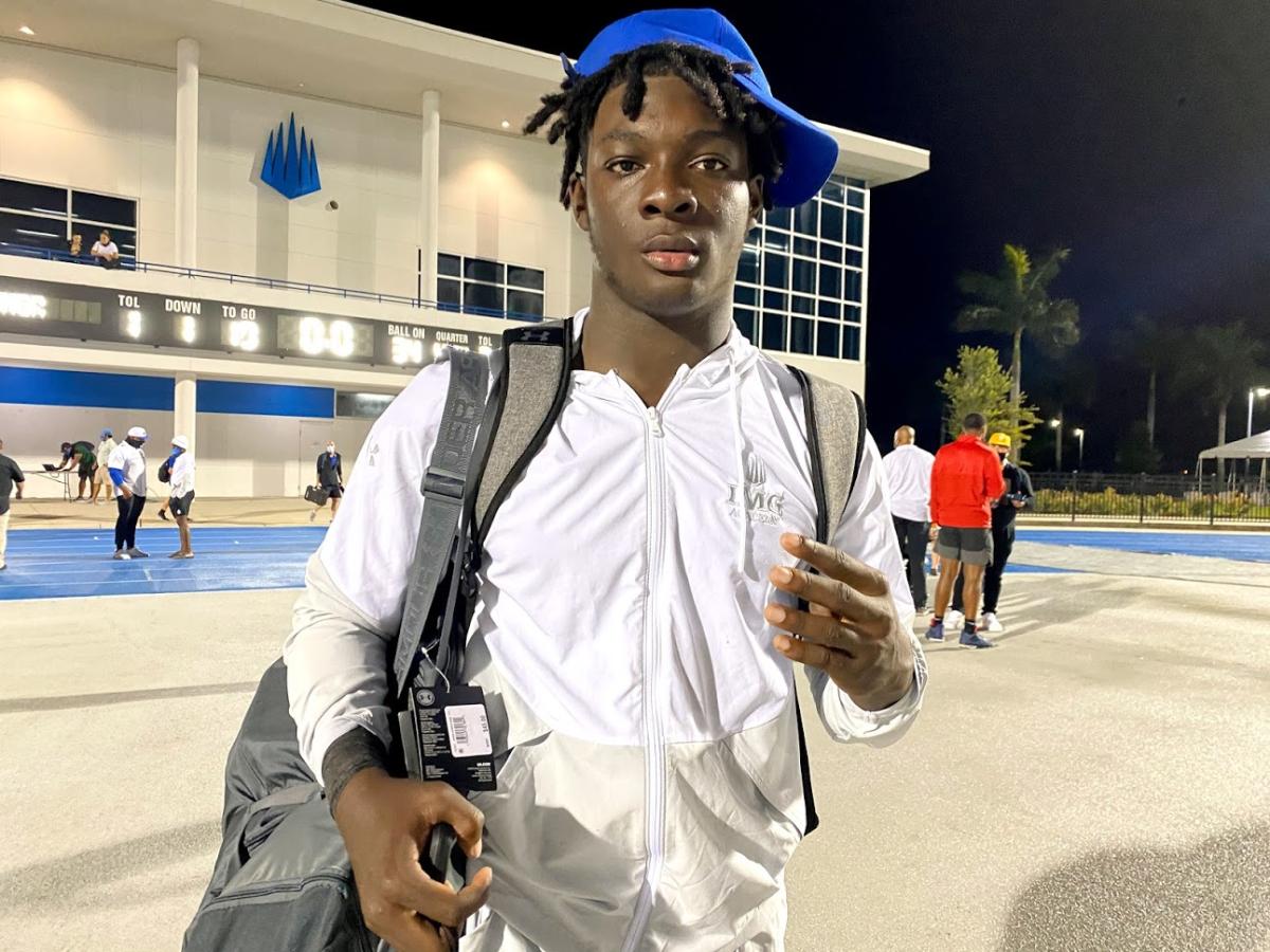 Sports Illustrated All-American Football Scouting Live High School Game ...