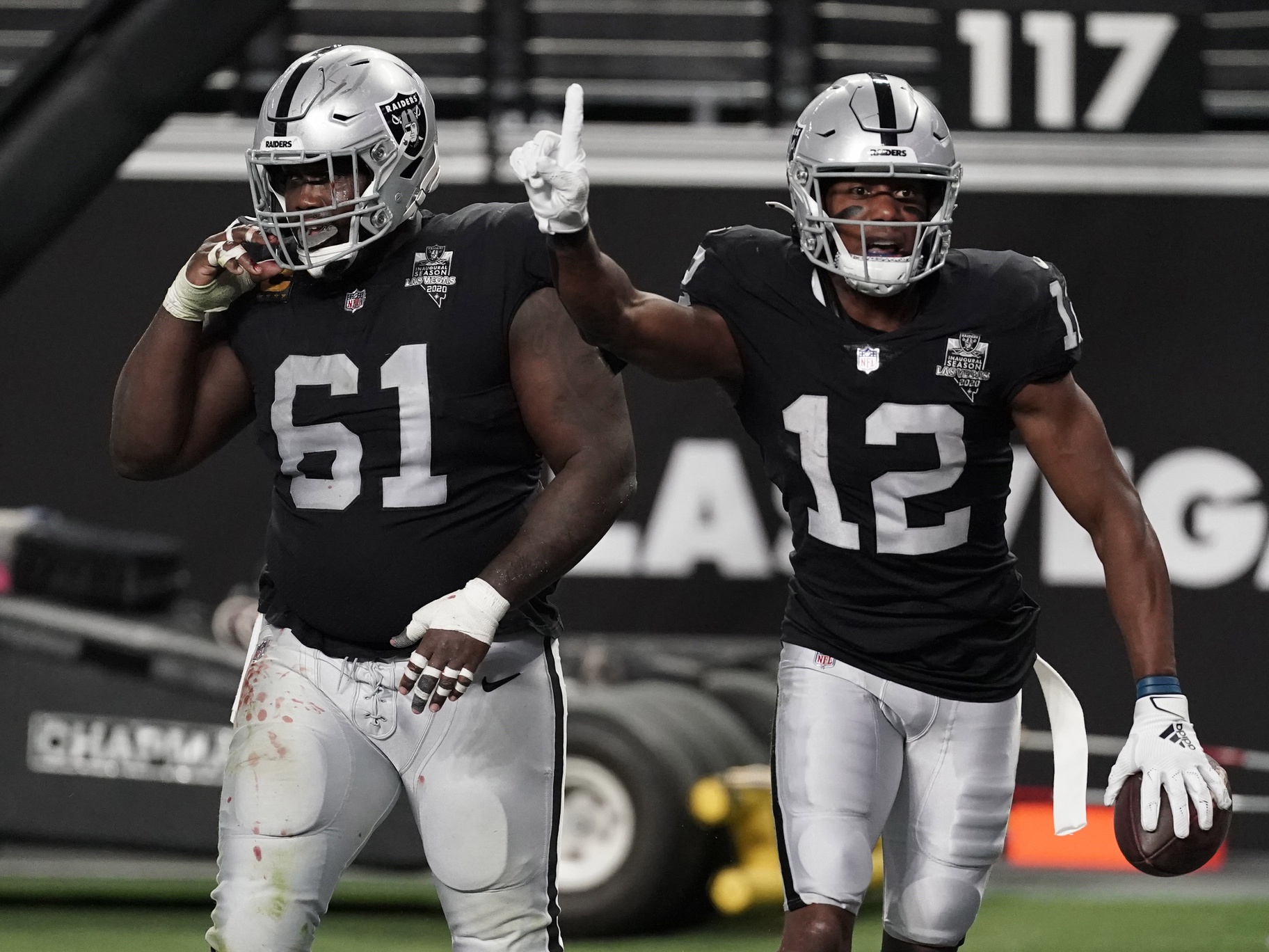 Underdogs Stepping Up in 34-24 Las Vegas Raiders Win - Sports ...