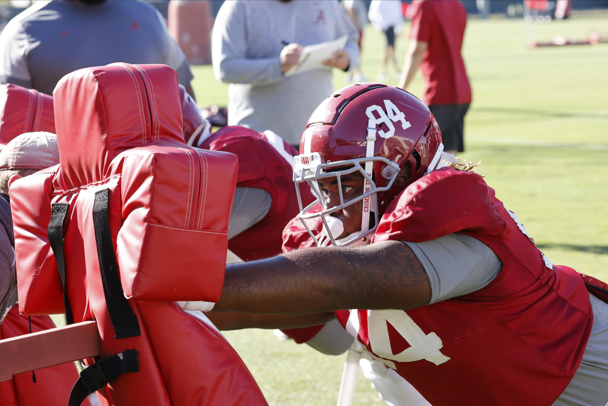 2023 NFL Draft Profile: Alabama Defensive Tackle DJ Dale - Sports ...