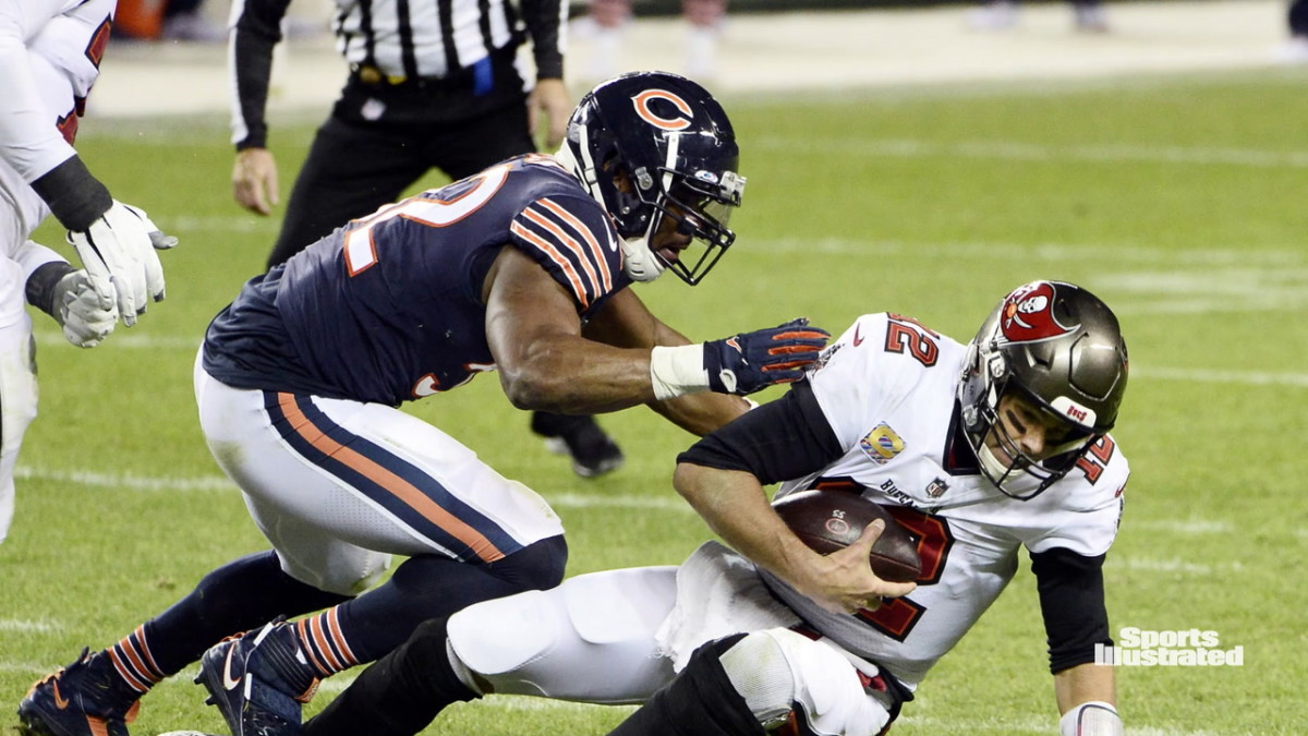 Chicago Bears Defense Gets the Best of the GOAT - Sports Illustrated ...