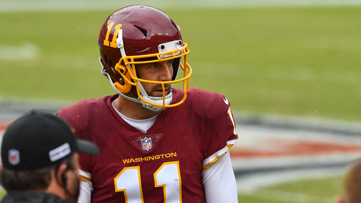 Alex Smith Plays in His First NFL Game Since 2018 After Recovering from ...