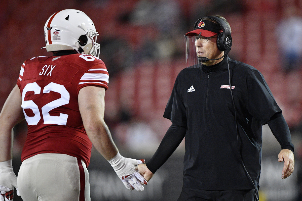 Report: Louisville Head Coach Scott Satterfield Interviews with South ...