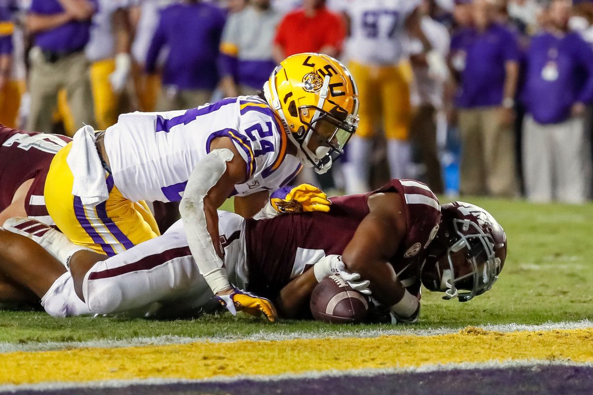 LSU's Derek Stingley Likely to Play Against Texas A&M, Receiver Racey ...