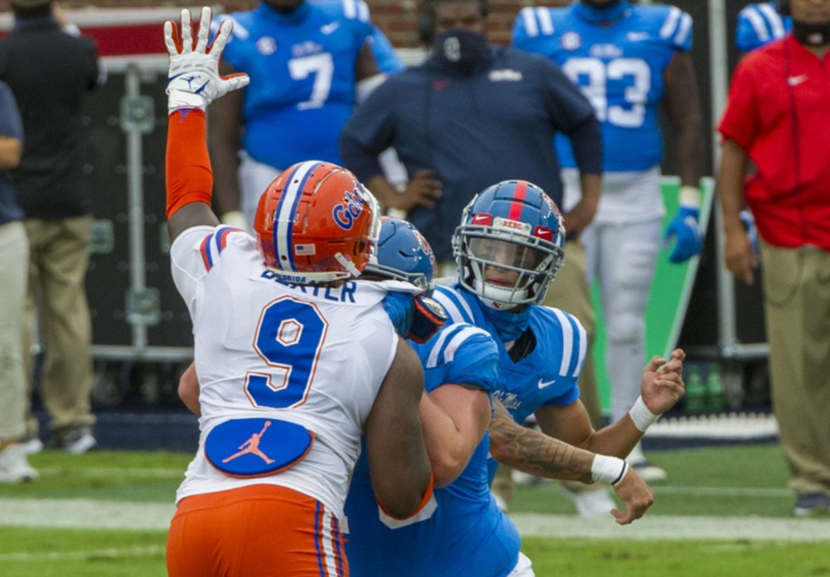 Campbell, Carter Taking Florida Gators DT Gervon Dexter Under Their ...