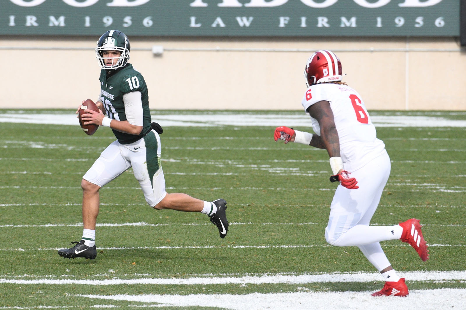 Michigan State's Quarterback Competition is "Ongoing" - Sports ...