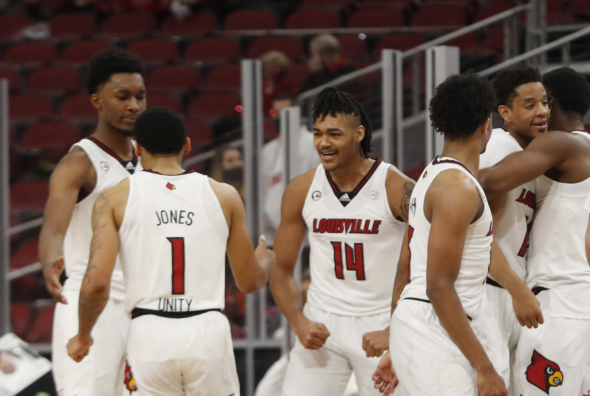 Highlights, Photos & Notes: Louisville 71, Seton Hall 70 - Sports ...
