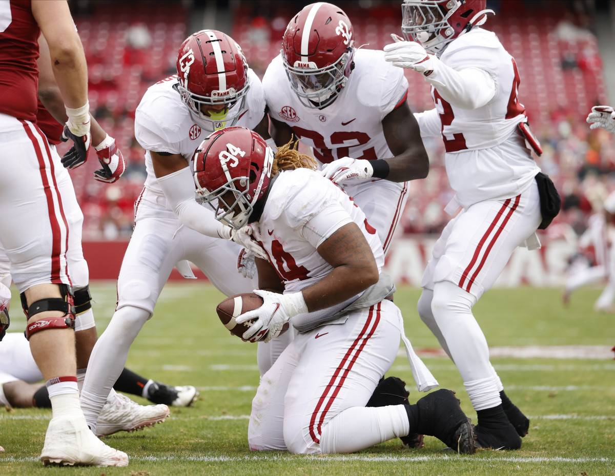 2023 NFL Draft Profile: Alabama Defensive Tackle DJ Dale - Sports ...