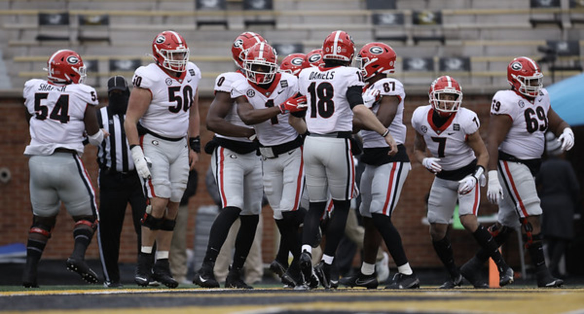 Georgia Football: Chemistry Building Between JT Daniels and George ...