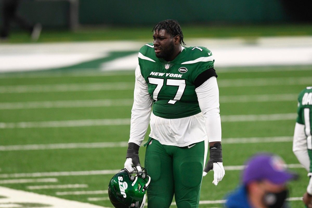 Former Louisville OT Mekhi Becton Out 4-6 Weeks Following Knee Surgery ...