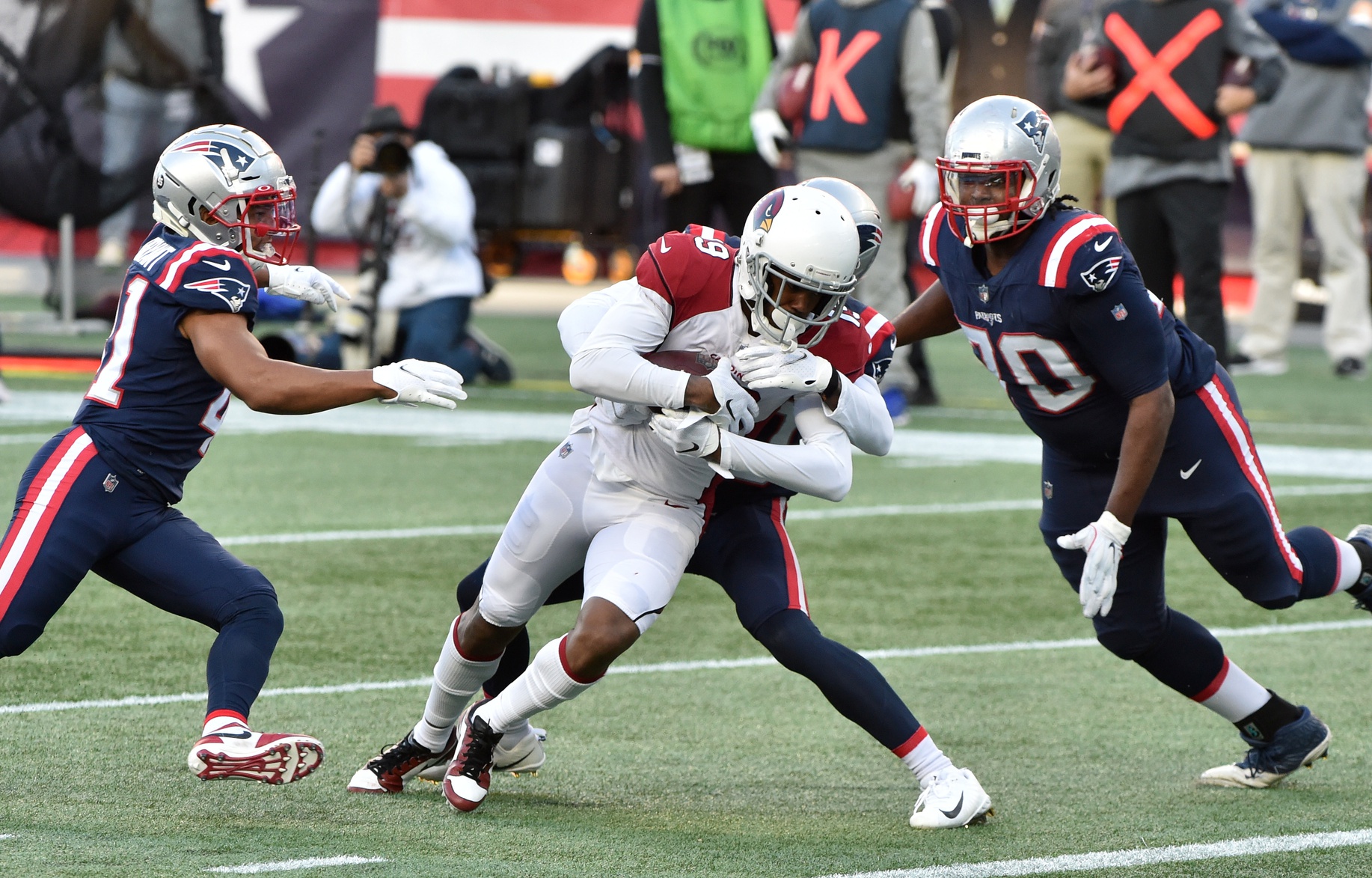 Myles Bryant Was First from 2019 Huskies to Make NFL Breakthrough ...