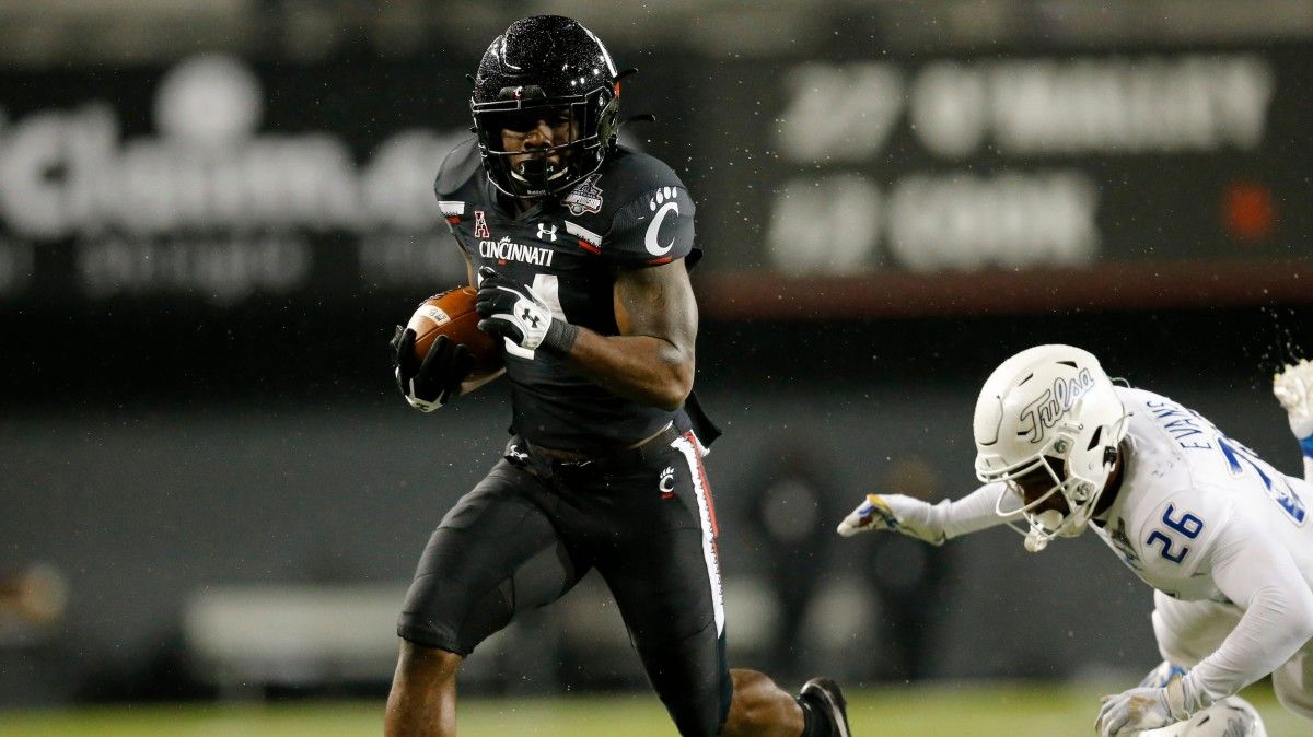 Cincinnati uses last-second field goal to beat Tulsa in AAC ...