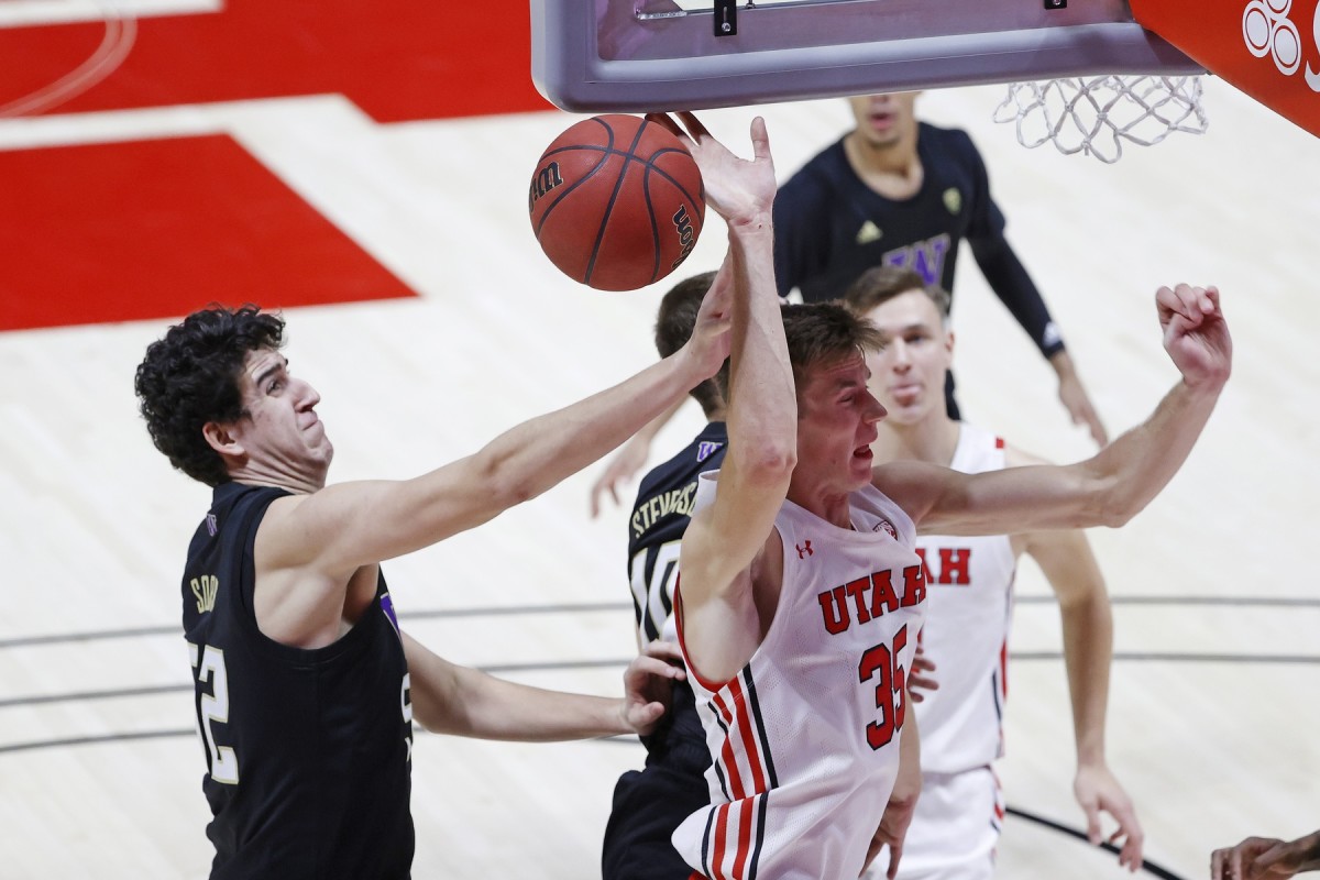 The Procession of Washington Husky Basketball 7-footers - Sports ...