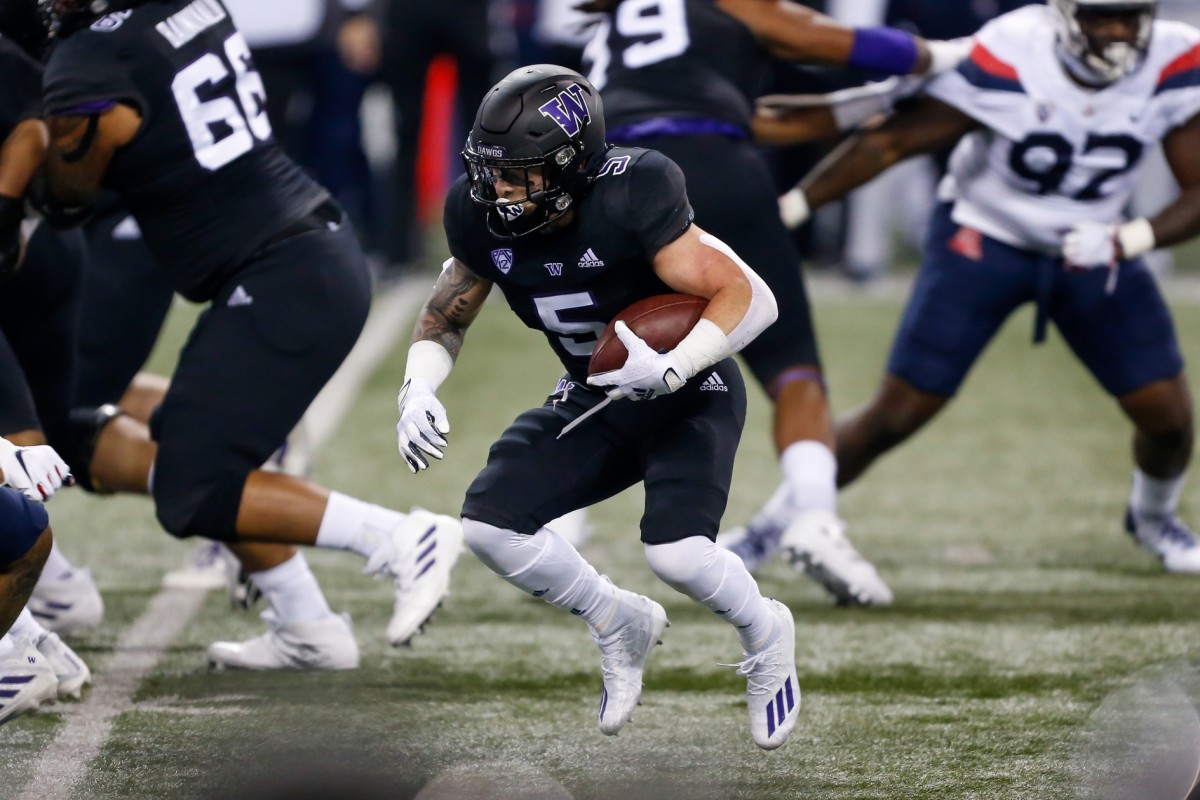 Husky senior RB Sean McGrew joins growing list of returners for 2021 ...