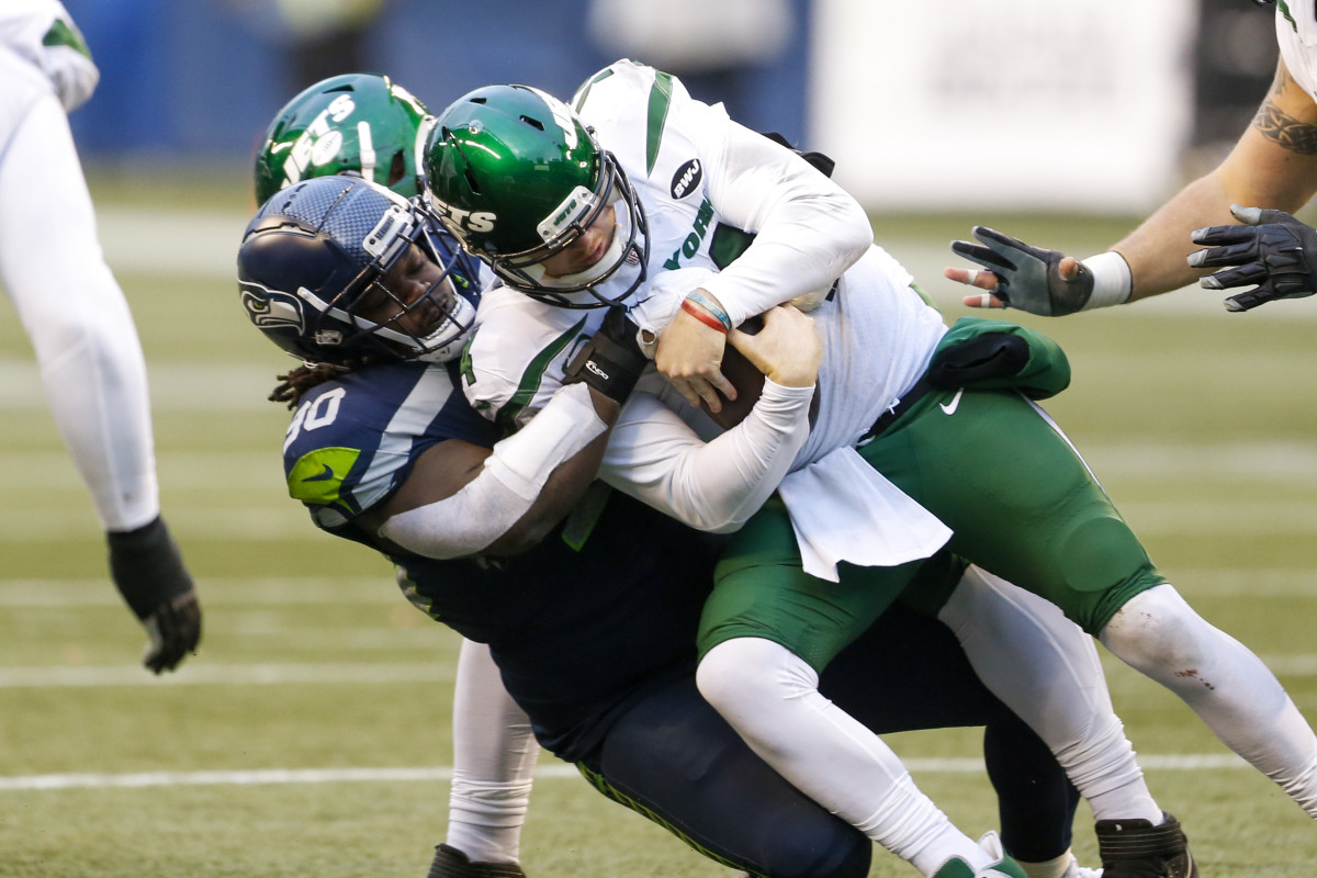 Without Trade Partner, Seahawks Officially Release DT Jarran Reed ...