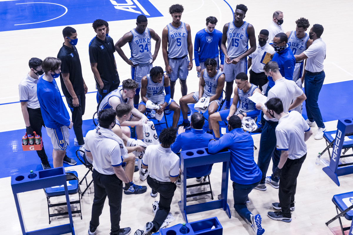 Duke's Jalen Johnson Will Travel, Suit Up for Virginia Tech Game ...