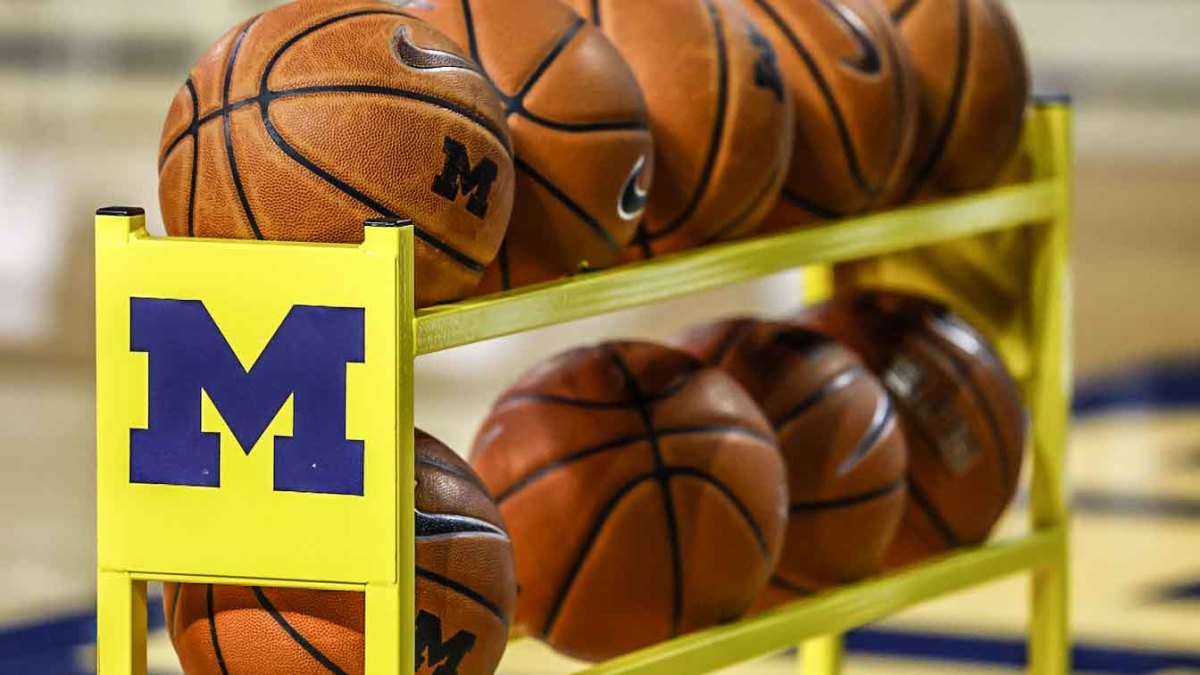 Michigan basketball releases 2023-24 roster; jersey numbers and weight ...