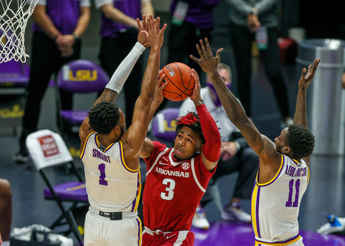 LSU Basketball Suffocates Arkansas on Both Ends of the Floor to Pick Up ...