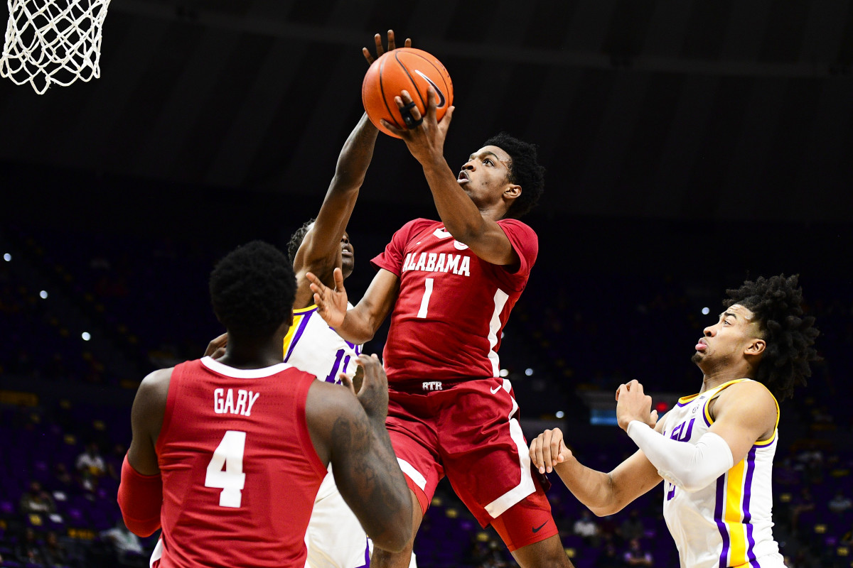 Alabama Dominates 2021 SEC Men's Basketball Postseason Awards - Sports ...