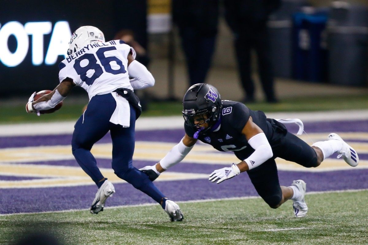 Turner, Williams Set to Engage in UW's Fiercest Starting Competition ...