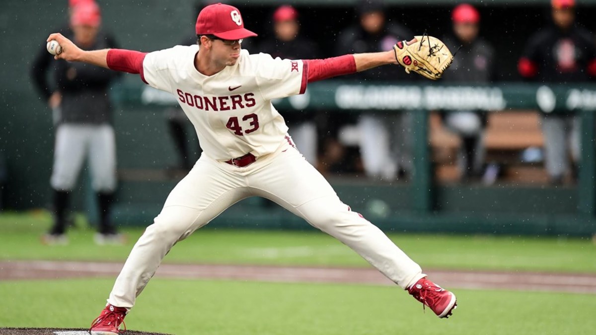 Oklahoma Sooners take down No. 1-ranked Arkansas Razorbacks - Sports ...