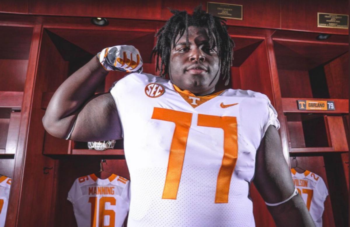 Tennessee Vols OL James Robinson - Sports Illustrated Tennessee ...