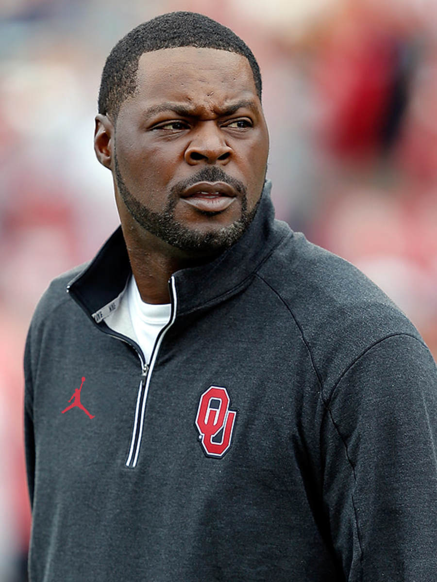 Oklahoma coach: recruiting is a 'revolving door,' but players now form ...