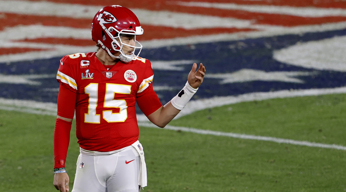 Patrick Mahomes injury: Chiefs QB expected to return for training camp ...
