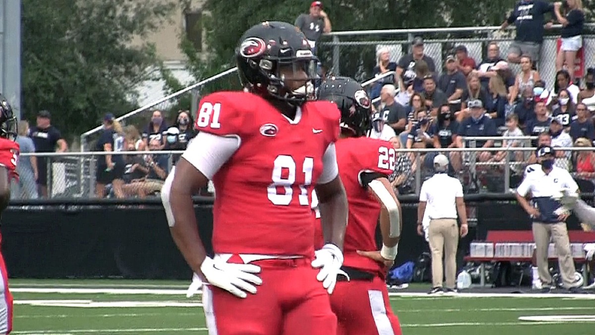 Florida Gators 2022 OL Commit Tony Livingston Scouting Report - Sports ...