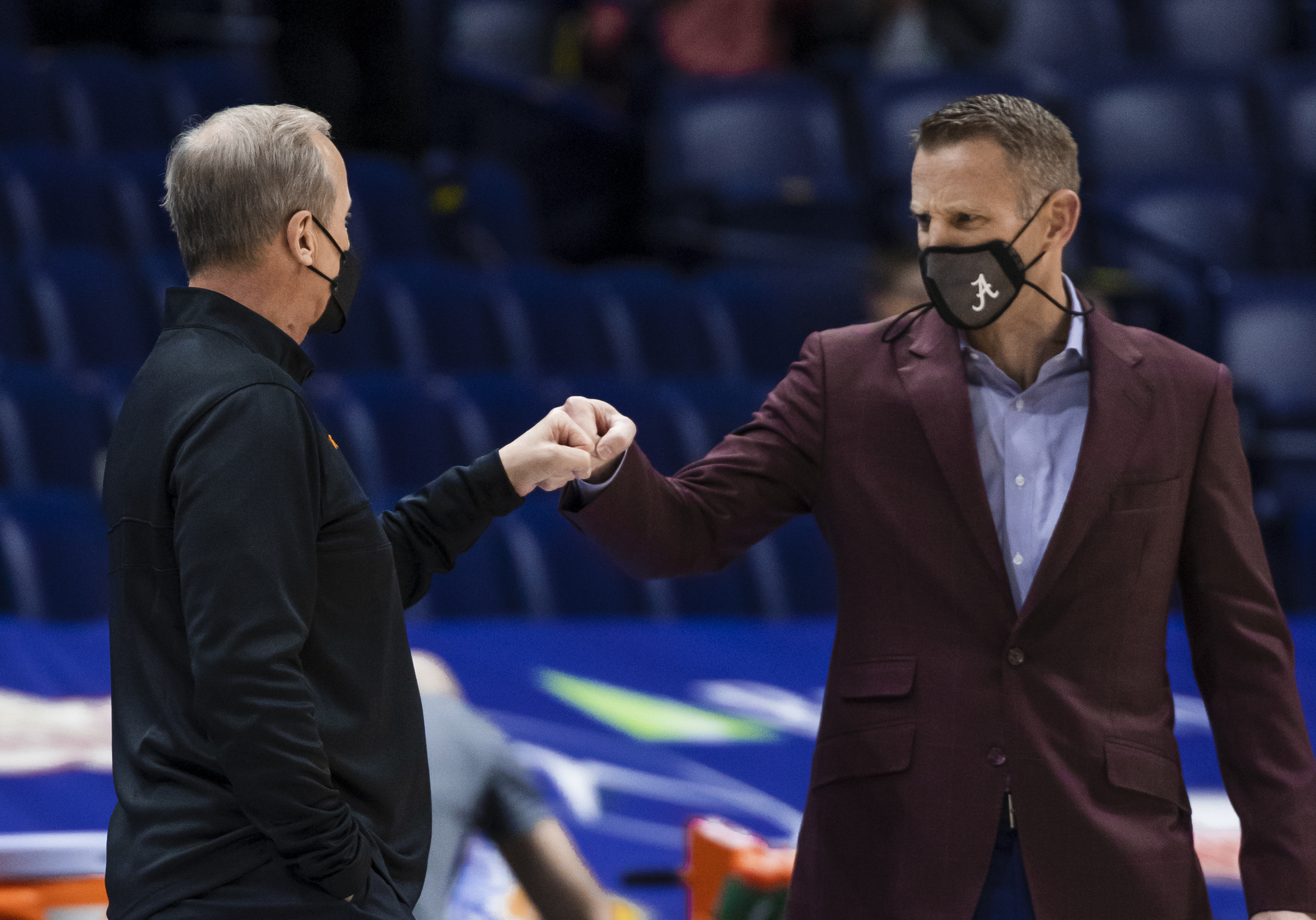 BamaCentral Courtside: No. 6 Alabama 73, Tennessee 68 - Sports Illustrated Alabama Crimson Tide ...