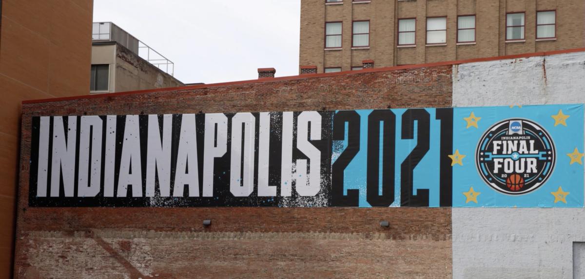 March Madness: LOOK USC Arrives In Indy - Sports Illustrated USC ...