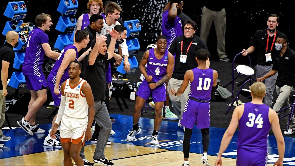 Abilene Christian upsets Texas on last-second free throws - Sports ...