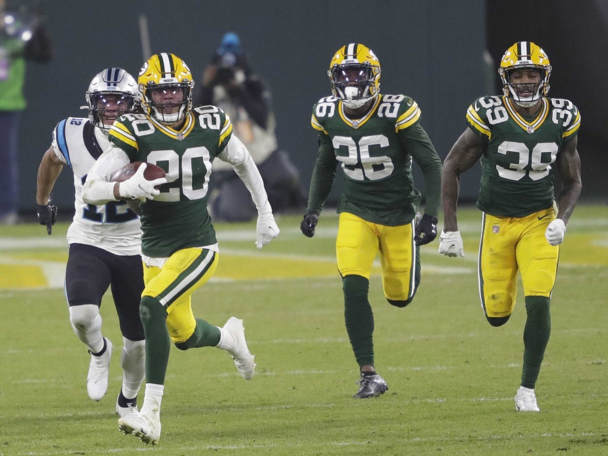 King Retains His Cornerback Throne in Green Bay, Re-ups for Another ...