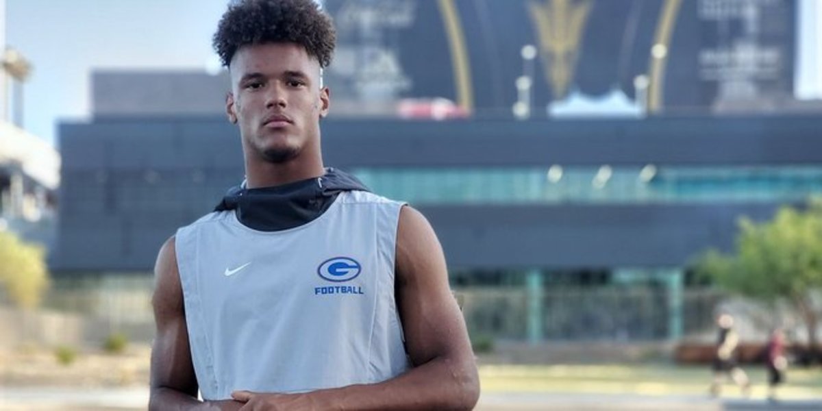 Gather No Moss? Huskies Get in Line, Offer Las Vegas Lineman - Sports ...