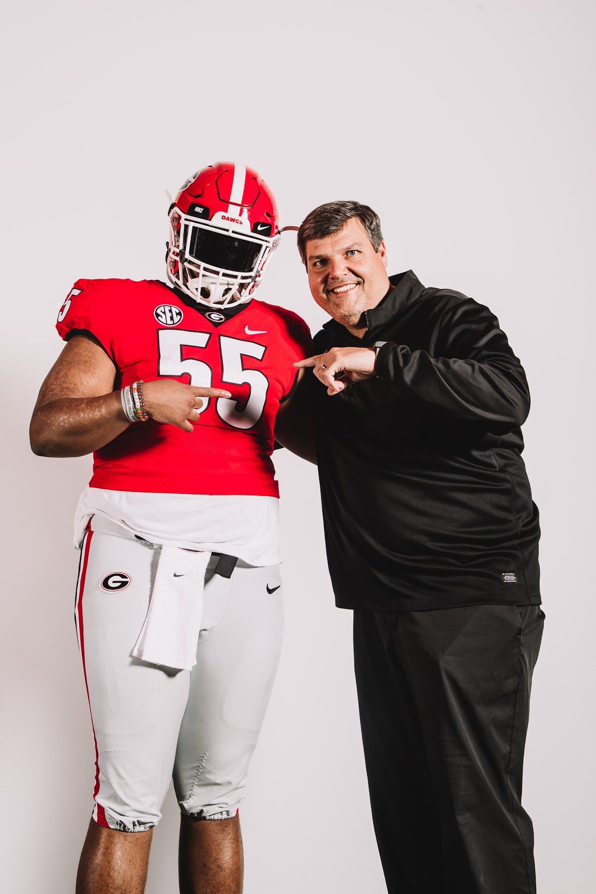 Cameron Kinnie Commits to Georgia - Sports Illustrated Georgia Bulldogs ...