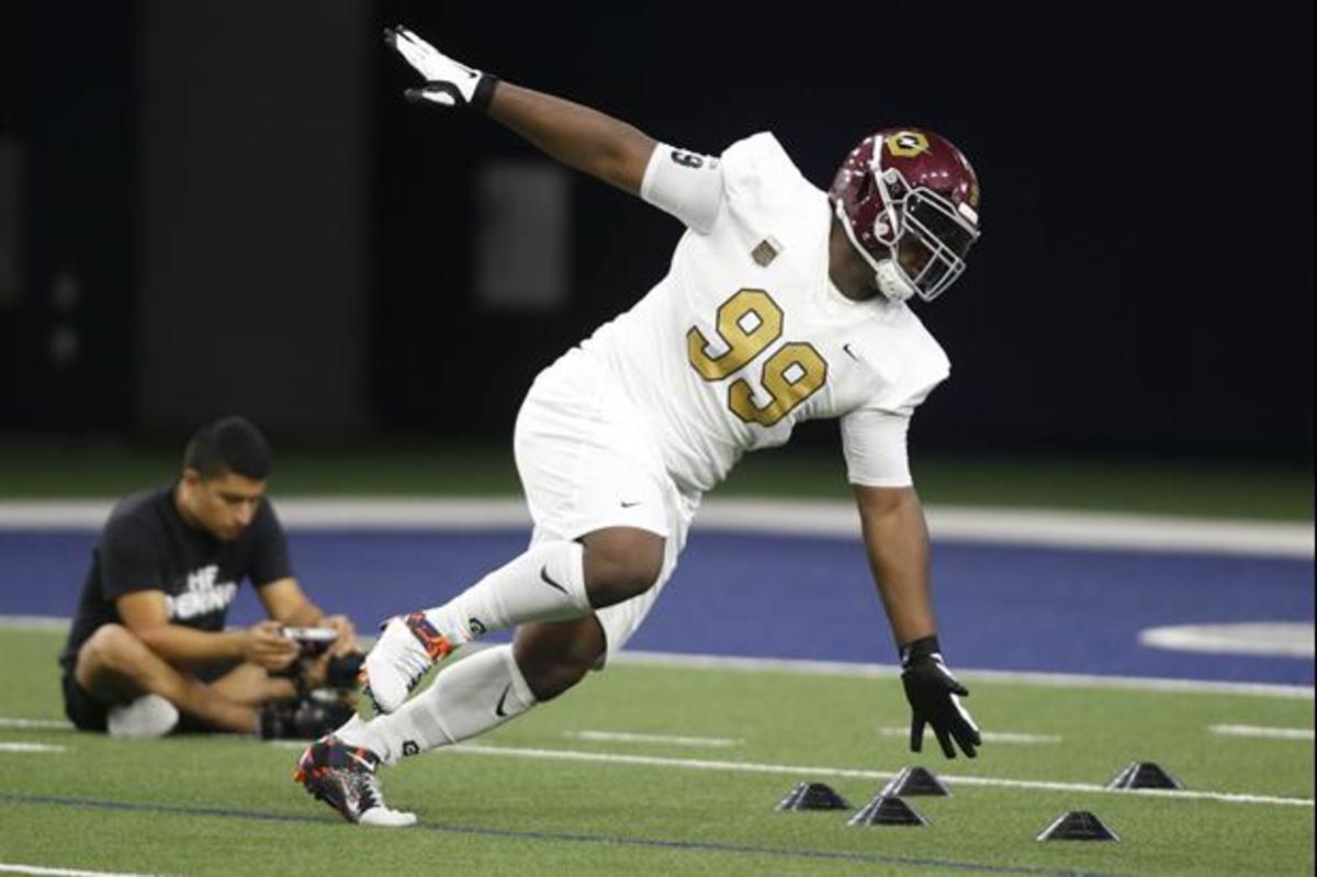 All-American DL McKinnley Jackson to Texas A&M - SI All-American