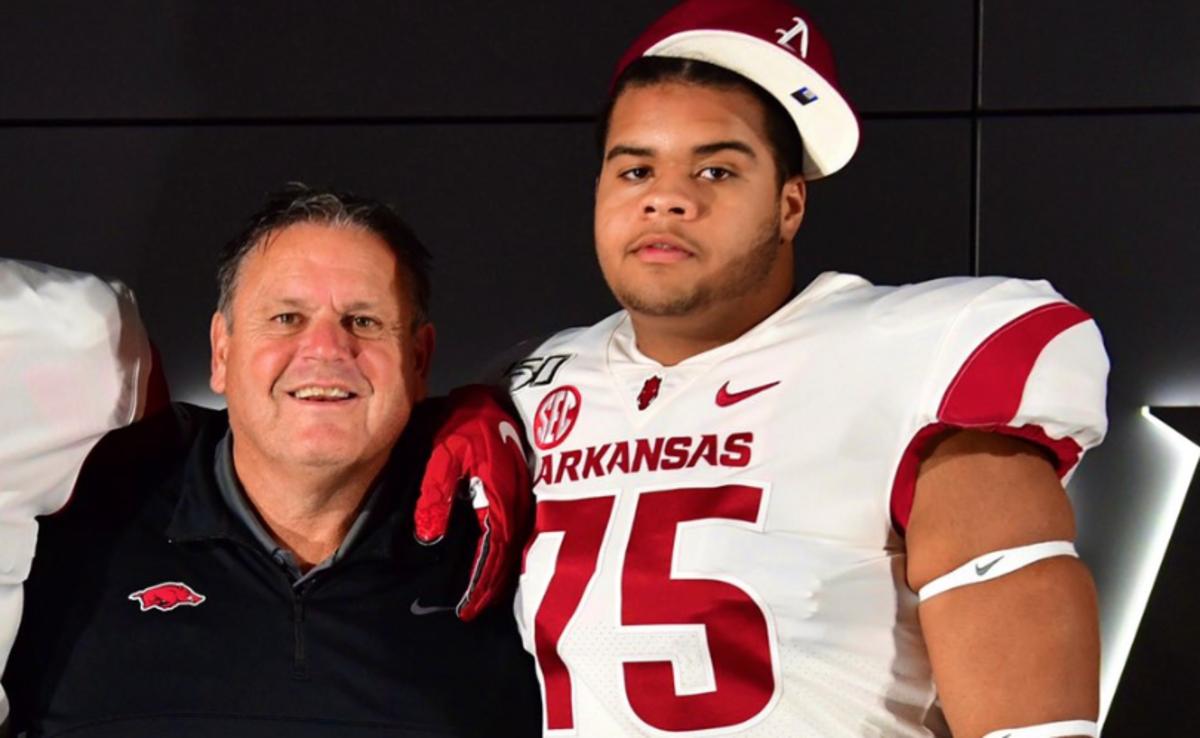 Marcus Henderson Picks Arkansas Over Ole Miss - SI All-American