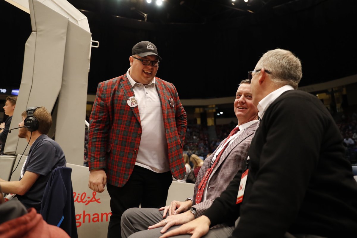 Alabama Basketball Superfan Luke Ratliff Passes Away Due to COVID-19 ...