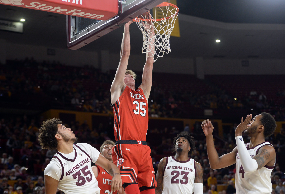 Video: SI's Stephanie Apstein breaks down how to get back to sports ...