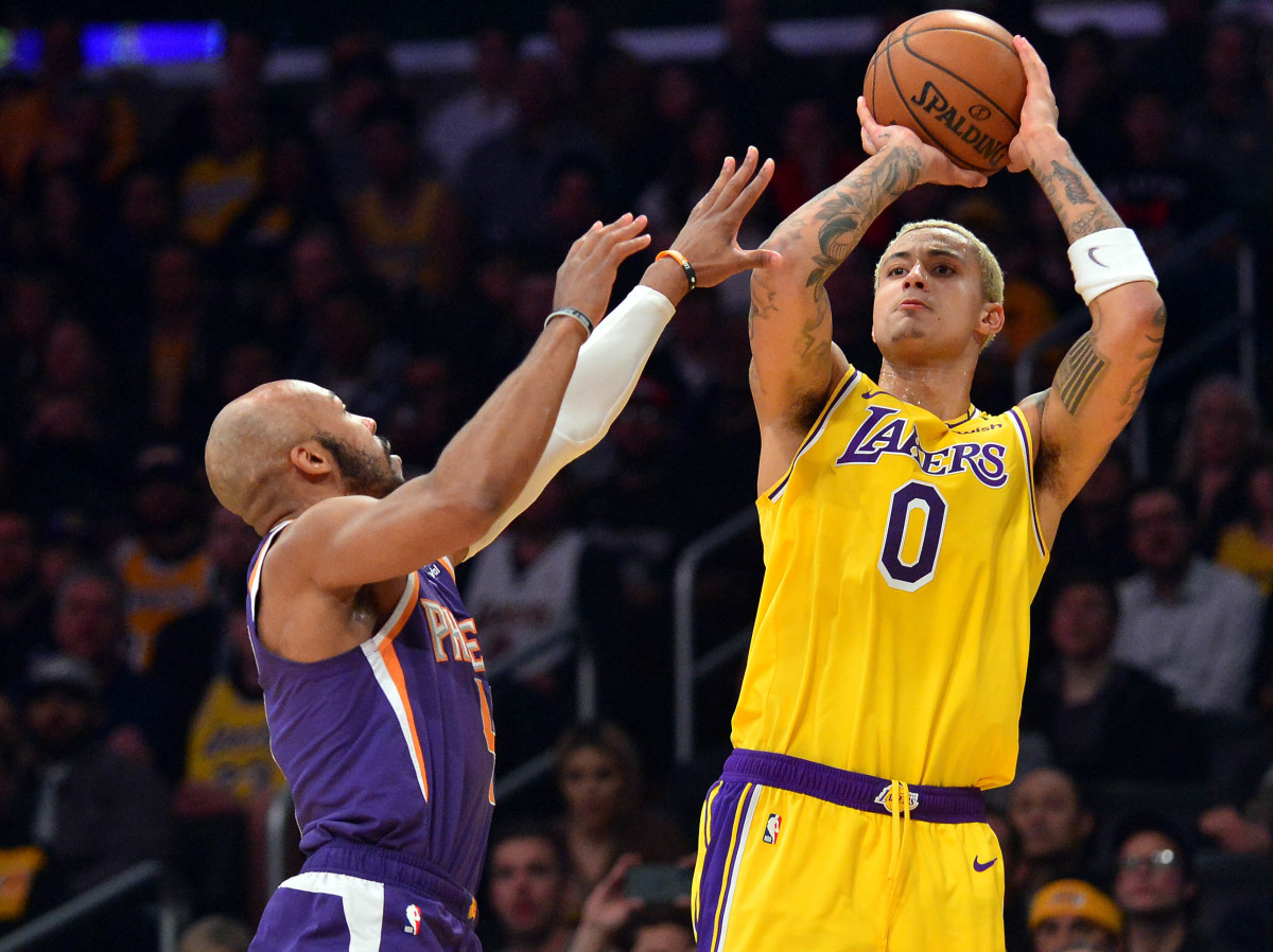 Carter Shows Up Big vs Lakers - Sports Illustrated West Virginia ...