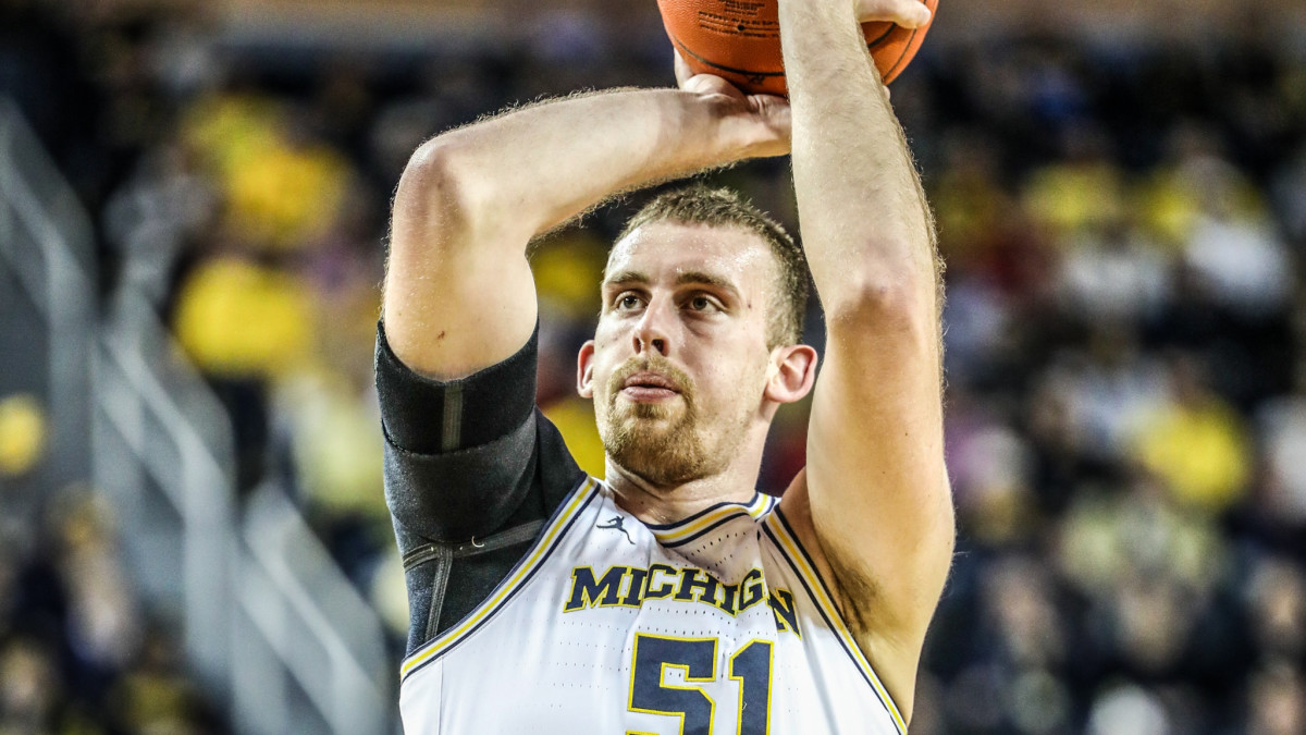 Austin Davis Critiques Himself To Perfection - Sports Illustrated ...