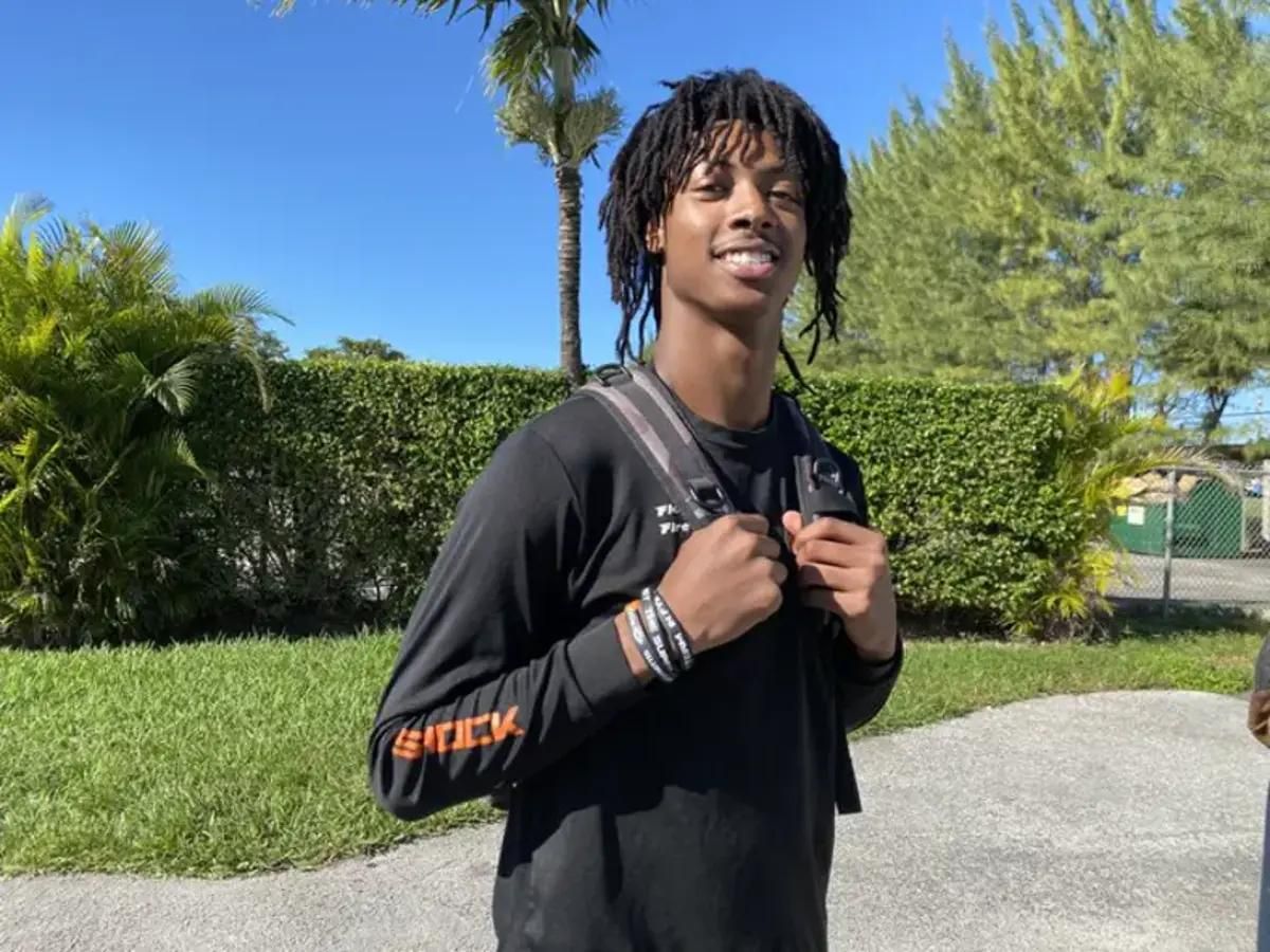 2020 Florida Commit Marc Britt Signs With Ole Miss - Sports Illustrated ...