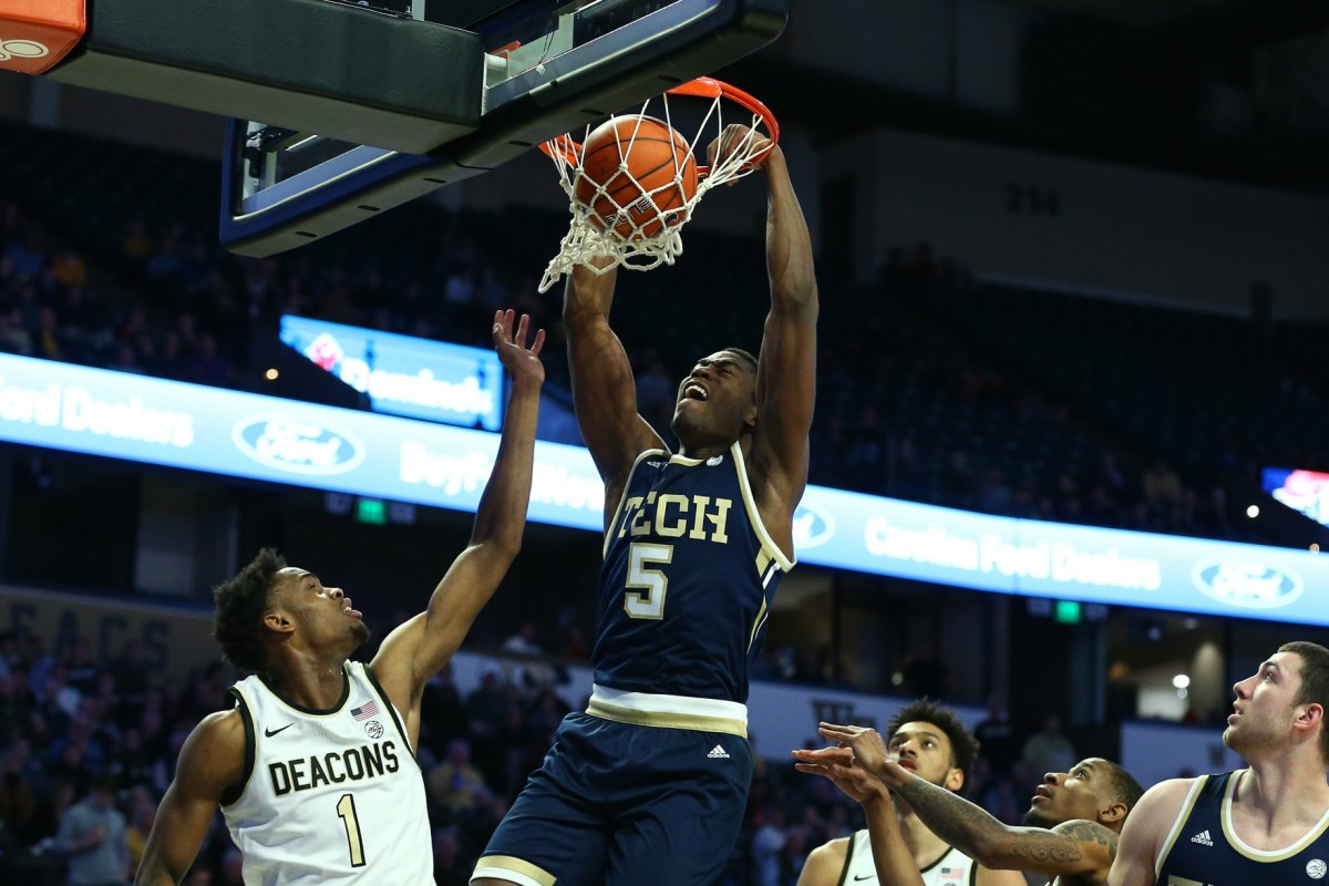 Moses Wright Looks To Be The "Zone-Buster" In Syracuse Rematch - Sports ...