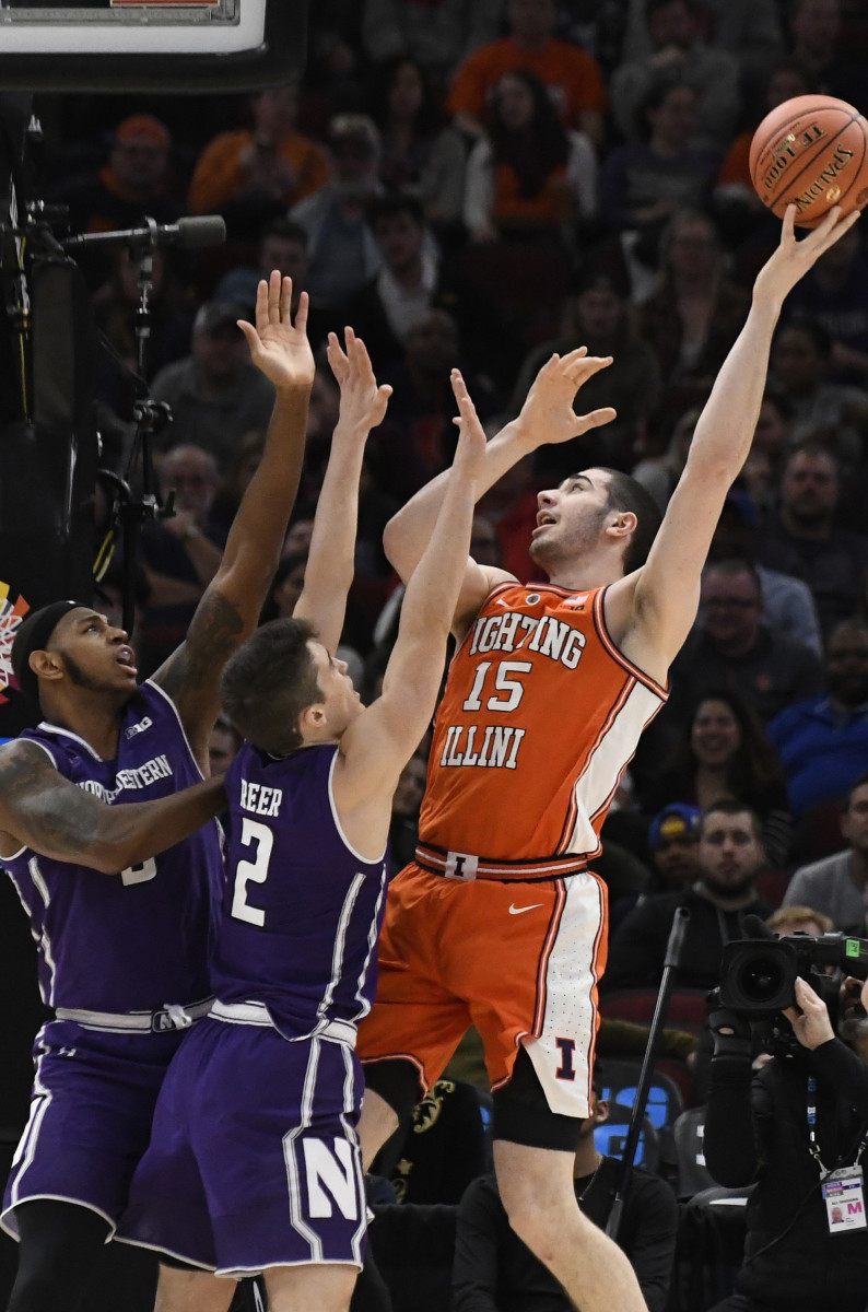 LIVE BLOG: Welcome to Welsh-Ryan Arena - Illini's Next Roadkill Target ...