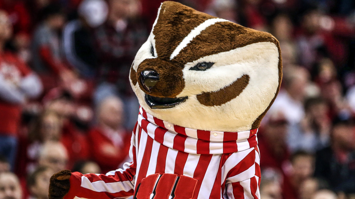 Michigan vs. Wisconsin Q&A With AllBadger - Sports Illustrated Michigan ...