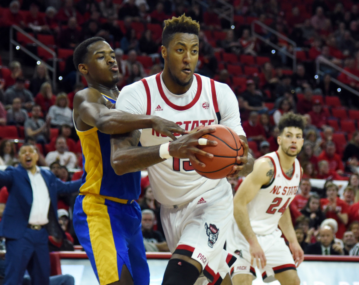 Bates Will Be Available for Wednesday's Game Against Pitt - Sports ...