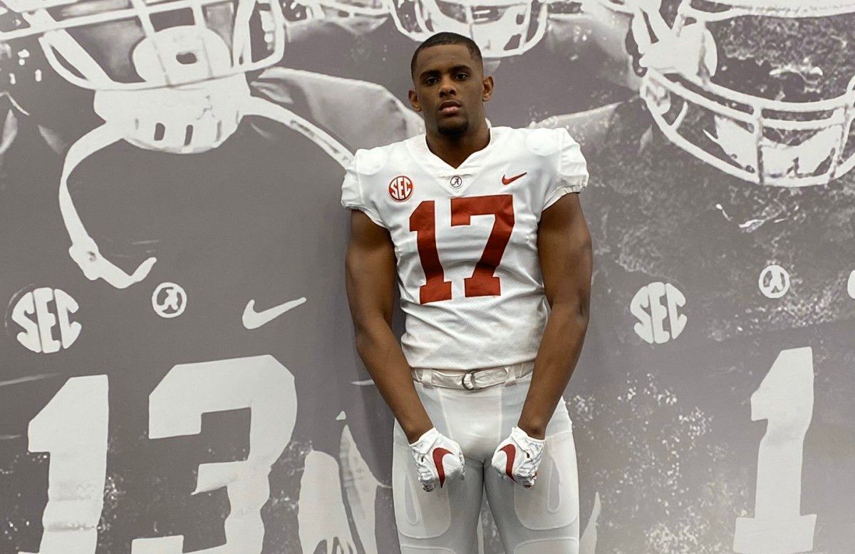 Gardendale Standout, 2023 DE Kelby Collins a Priority for Alabama ...